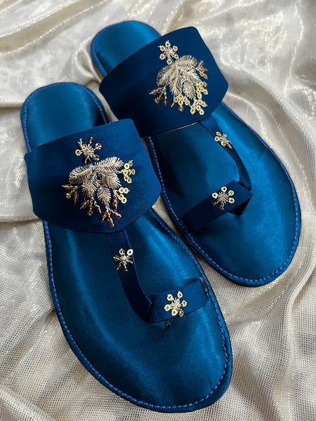 Blue beauty Kolhapuri - khussayy.pk